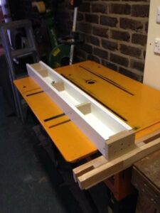 15 DIY Table Saw Fence You Can Easily Build - JustCraftingAround