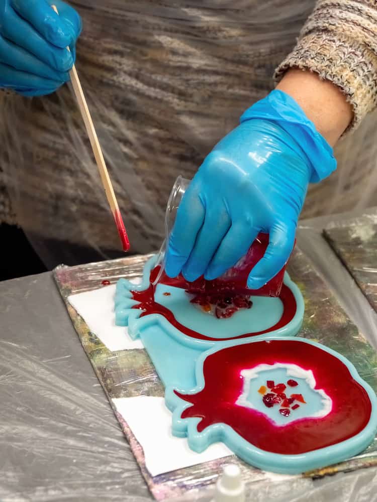 Resin Pour Techniques - JustCraftingAround